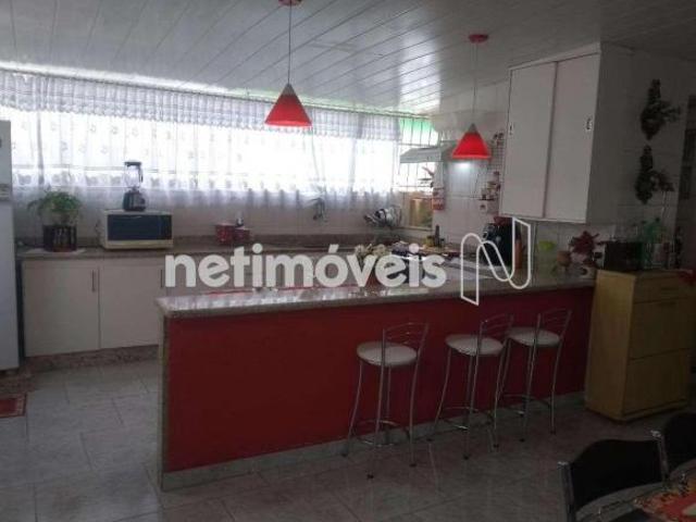 Excelente Casa à Venda no Colégio Batista – Localização Privilegiada e Ótima Opo