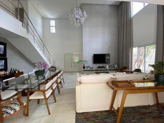 Excelente casa à venda no condomínio Alphaville Lagoa dos Ingleses, Nova Lima!