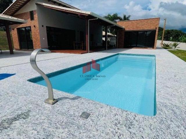 EXCELENTE CASA A VENDA NO CONDOMINIO NOSSA FAZENDA EM ESMERALDAS