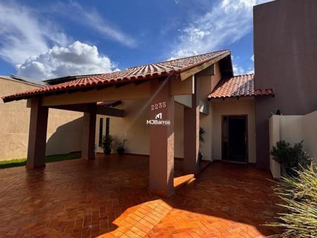 Excelente casa à venda no Jardim América em Dourados MS