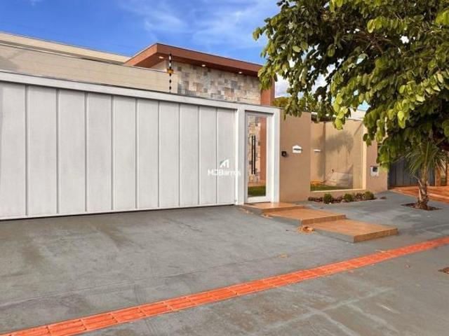 Excelente casa à venda no Jardim Cristhais em Dourados MS