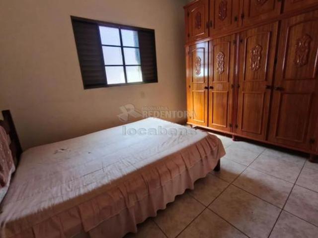 Excelente Casa à Venda no Jardim Panorama