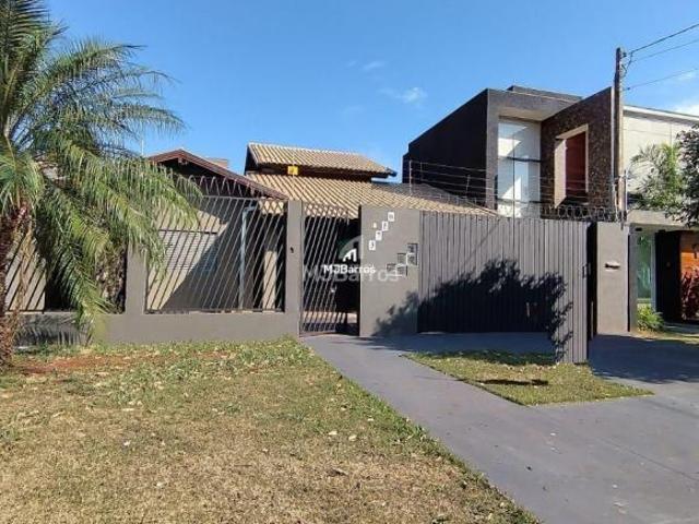 Excelente casa à venda no Jardim Paulista em Dourados MS
