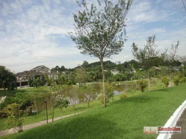 Excelente casa a venda no Tamboré 02!