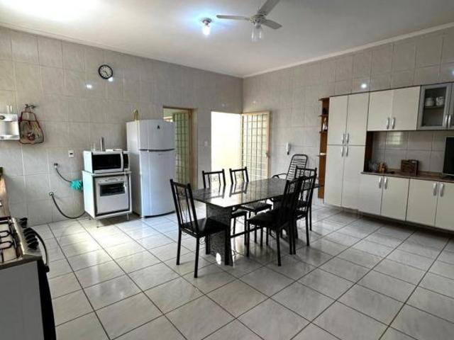 Excelente Casa à venda, Centro, Franca, SP