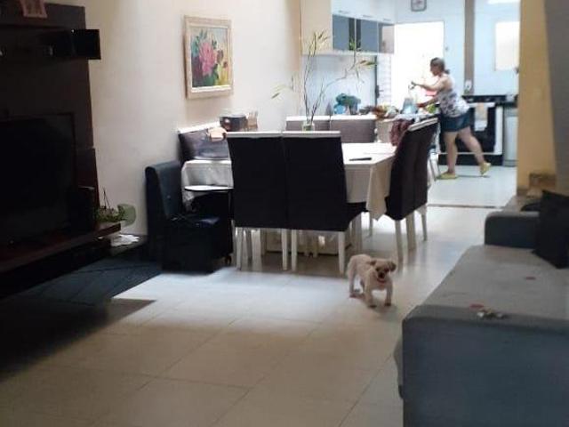Excelente casa a venda com 3 quartos, sendo 1suíte 200m²
