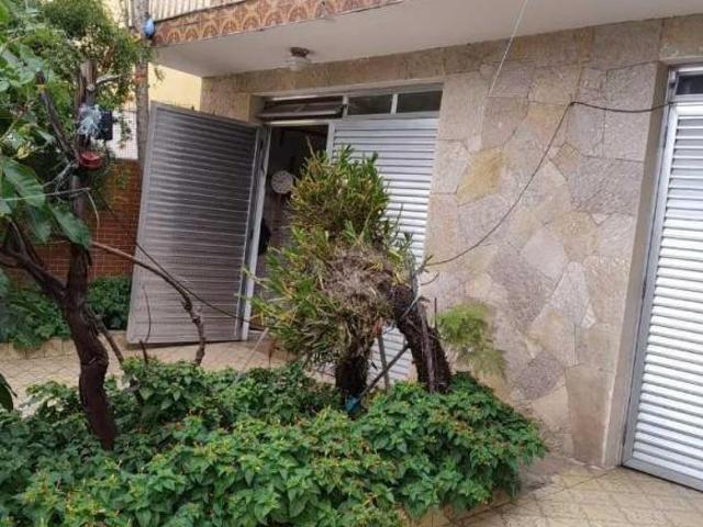 Excelente casa a venda com elevador no Jaguare