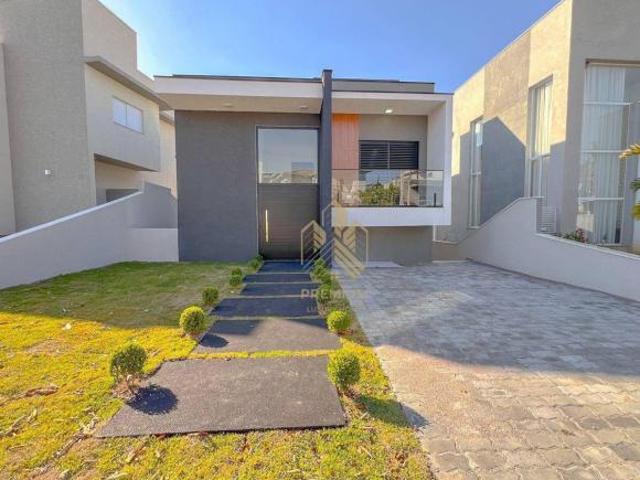 Excelente Casa à Venda em Condomínio Fechado – Atibaia/SP