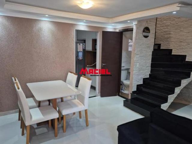 Excelente casa à venda em Condomínio Fechado na Vila São Geraldo Zona norte