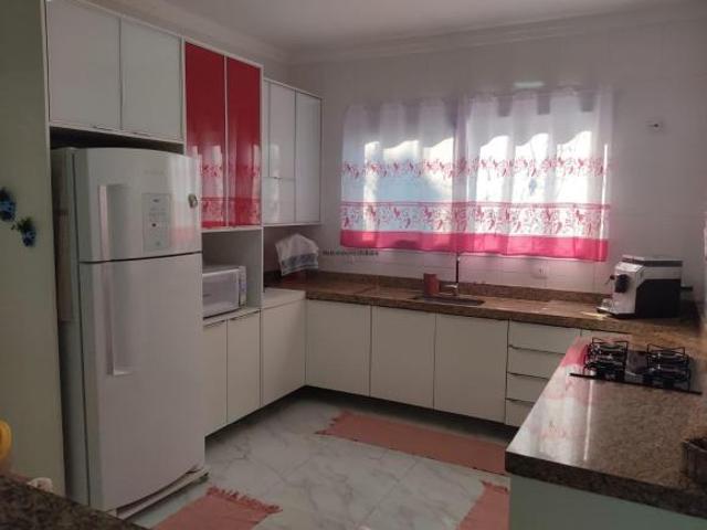Excelente casa à venda em condomínio Jacareí SP