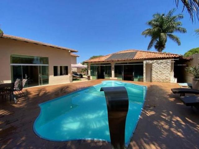 Excelente Casa à Venda em Vicente Pires – Rua do Jóquei
