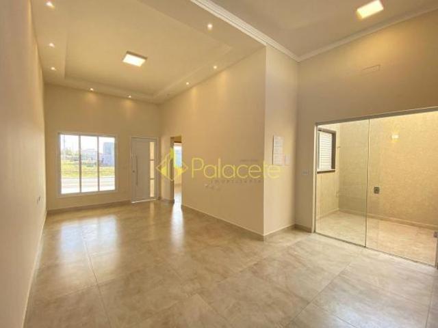 Excelente Casa à venda, Residencial e Comercial Bosque da Imperatriz, Pindamonhangaba, SP