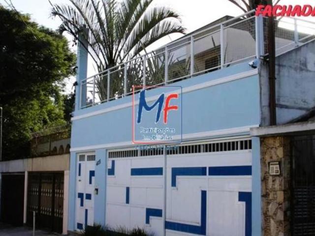 Excelente Casa Assobrada com 410 m² a.t, 650 m³ a.c, 3 ambientes, 4 suítes e 12 vagas. Aceita p