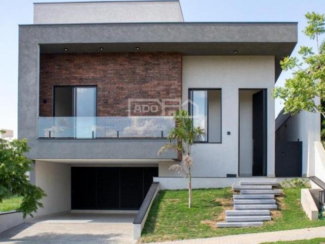 Excelente casa assobradada, à venda em Paulínia, de 03 suítes