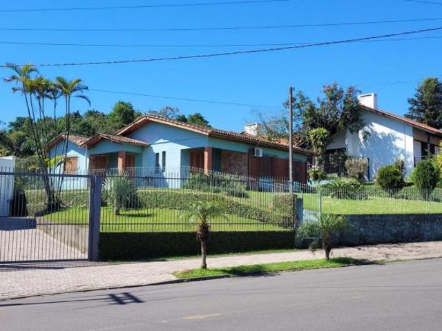 Excelente casa com 3 dormitórios no bairro Imigrante sul em Campo Bom
