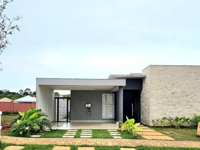 Excelente casa com 3 suítes à venda no Jardim Botânico!