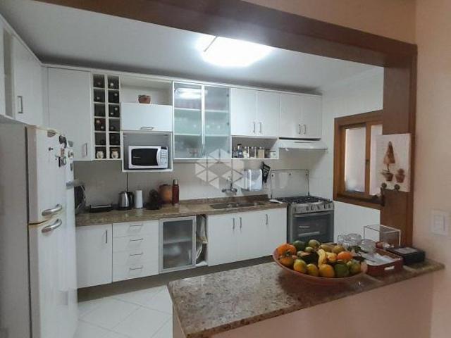 Excelente Casa com 3D 197m²