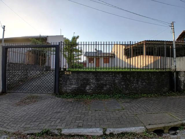 Excelente Casa com 2 dormitórios para locação, em ótima localização no Bairro Campestre, São Leopo