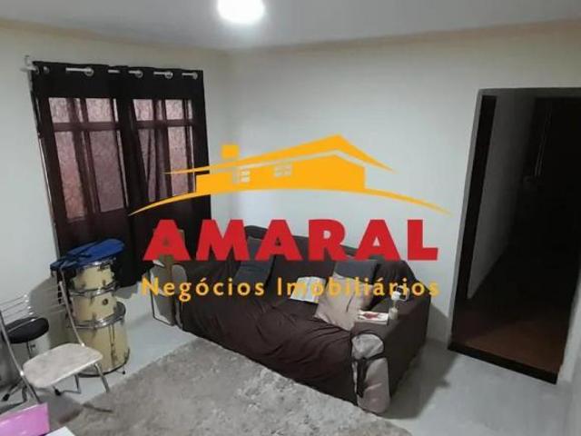 EXCELENTE CASA COM 2 QUARTOS, QUINTAL E 2 VAGAS À VENDA VILA URUPES SUZANO LOCALIZAÇÃO PRIVILEGIADA