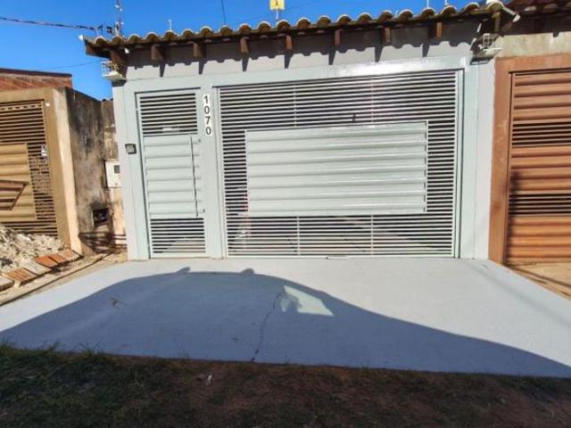 Excelente Casa com 2 Quartos