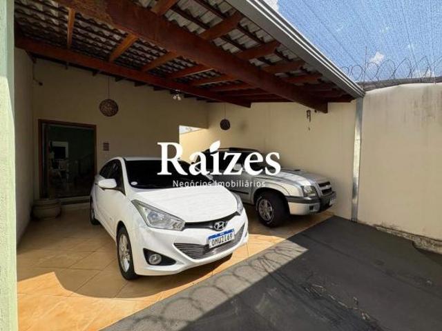 Excelente casa com 3/4 sendo 1 suíte no Jardim Brasília