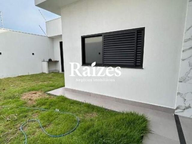 Excelente casa com 3/4 sendo 2 suítes no Grand Ville