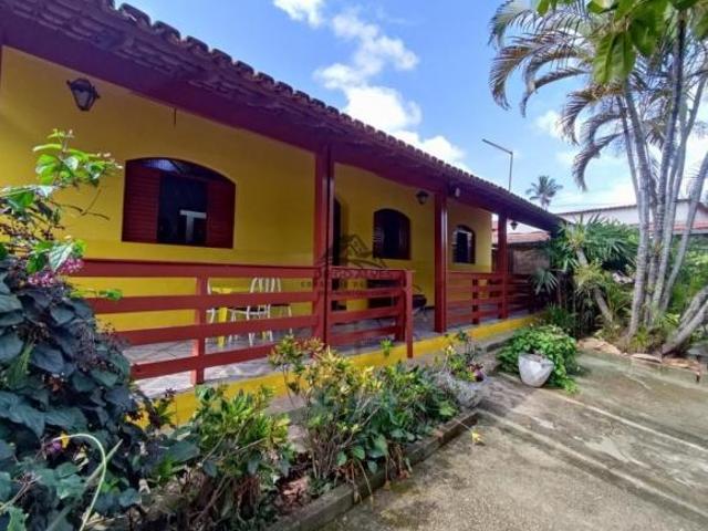 EXCELENTE CASA COM 4 QUARTOS, 4 VAGAS, ÁREA DE TERRENO 629M², VIANÓPOLIS BETIM