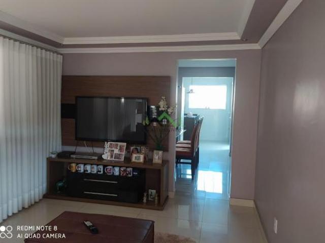 Excelente Casa com 6 quartos bairro Tropical