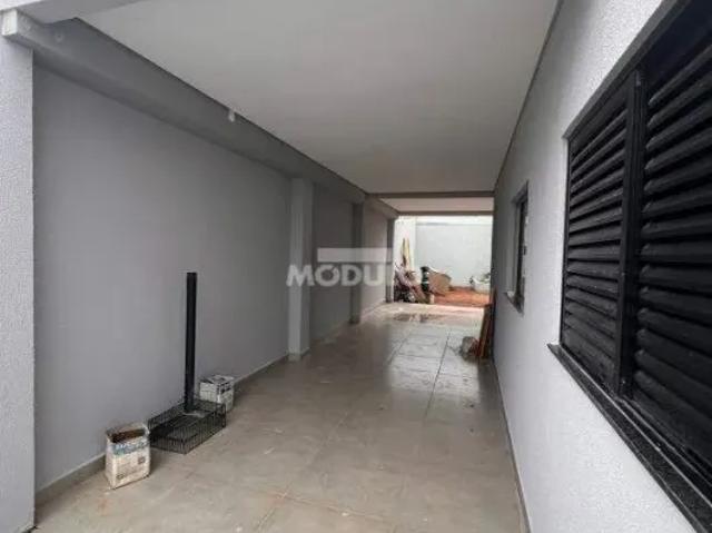 Excelente Casa com Fino Acabamento Jd Europa