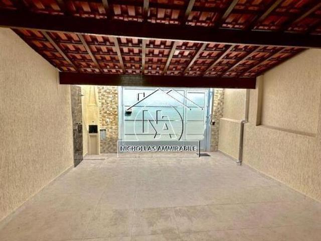 Excelente Casa com Piscina na Vila Caiçara