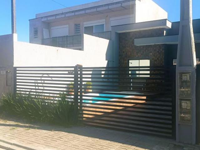 Excelente Casa com Piscina no balneário Gaivotas em Matinhos