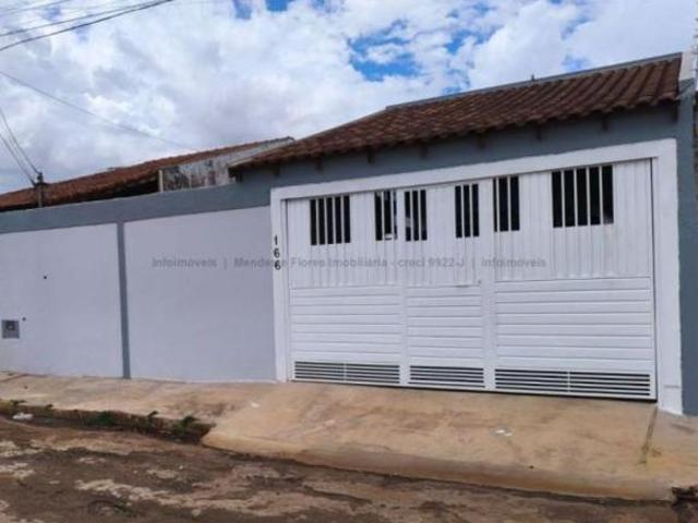 Excelente casa com piscina no Conjunto União