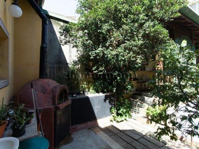 EXCELENTE CASA COM QUINTAL NO PLANALTO PAULISTA