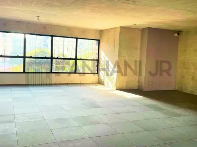 Prédio Comercial com 15 Salas, 15 Banheiros, 60 Vagas de Garagem em Pinheiros, São Paulo SP!