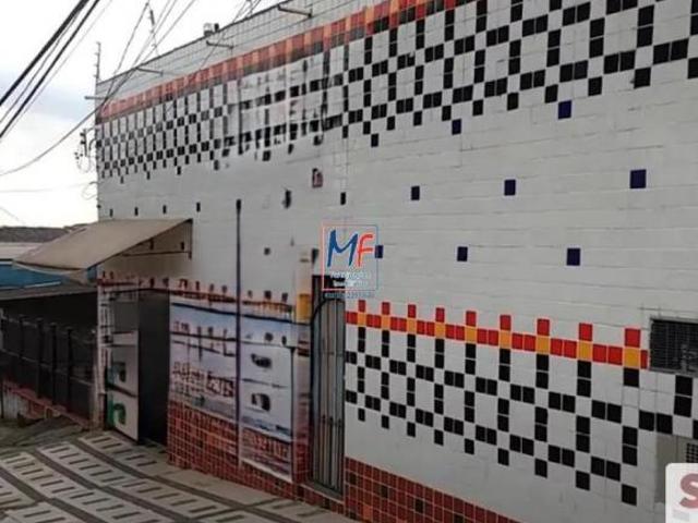Excelente casa comercial Cidade Antônio Estevão de Carvalho, 340 m² a.c 330m² terreno. 10 salas, 8