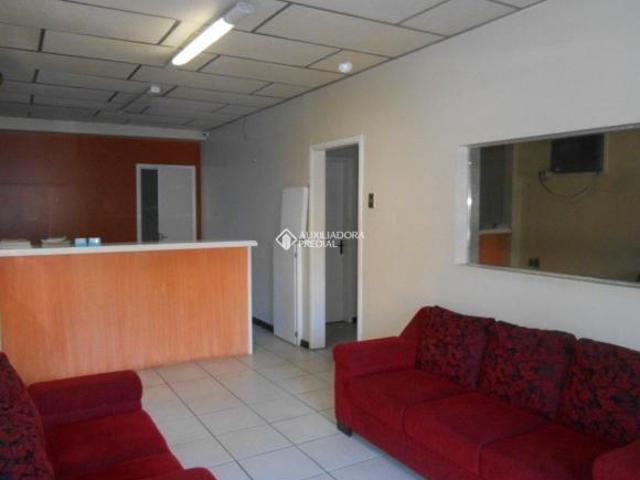 Excelente casa comercial, muito bem localizada, no centro de Novo Hamburgo!