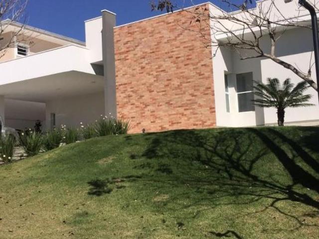EXCELENTE CASA CONDOMÍNIO FLORA VILLE BOITUVA SP