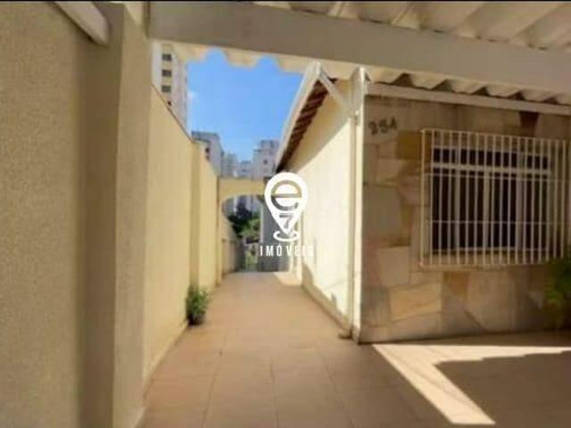 EXCELENTE CASA DE 4 DORMITÓRIOS PARA VENDA NA SAÚDE!