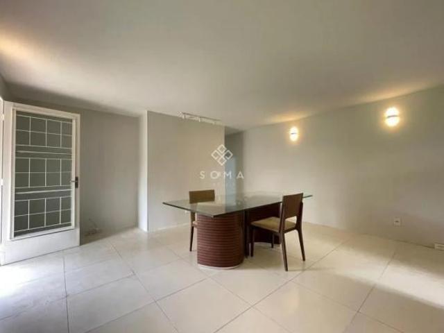 EXCELENTE CASA DE 03 QUARTOS NO CONDOMÍNIO INTERLAGOS – JARDIM BOTÂNICO