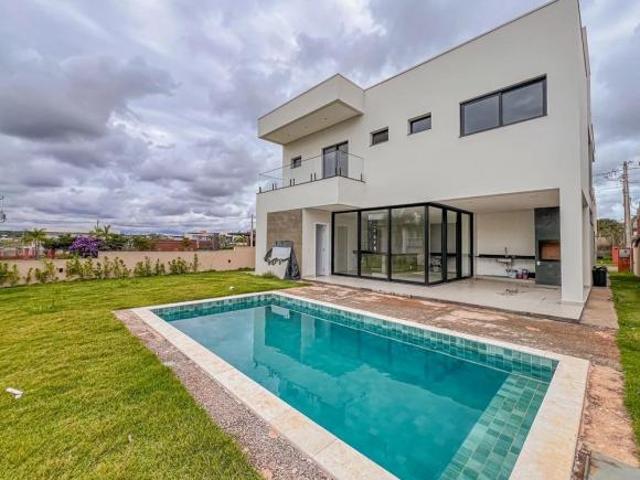 EXCELENTE CASA DE 04 QUARTOS NO CONDOMÍNIO LE JARDIM 2 – JARDIM BOTÂNICO
