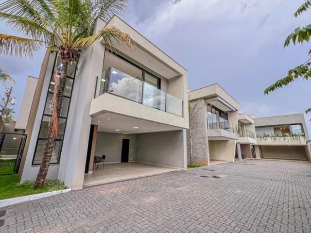 EXCELENTE CASA DE 04 QUARTOS NO RESIDENCIAL QUATRO – VICENTE PIRES