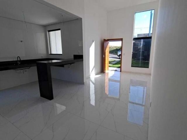 Excelente casa de 119m a venda no Portal do Sol