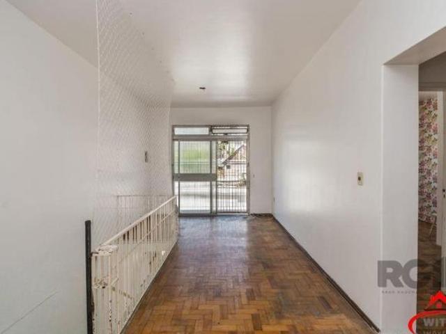 Excelente casa de 132m² com 4 dormitórios no centro histórico