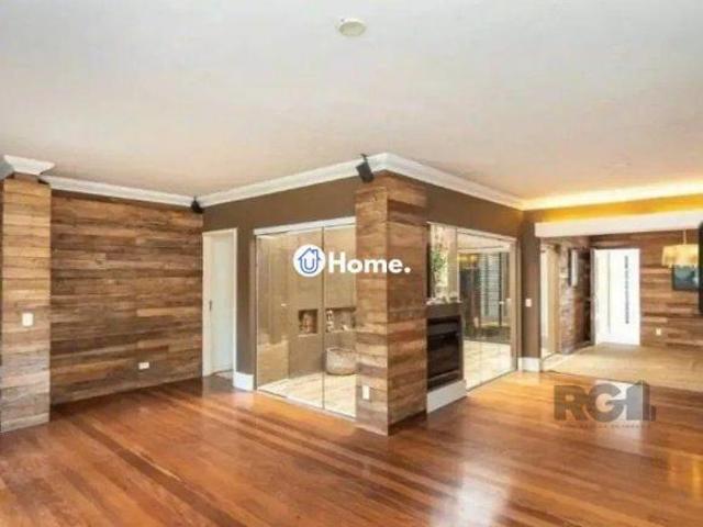 Excelente casa de 220m² com 3 dormitórios no bairro Tristeza
