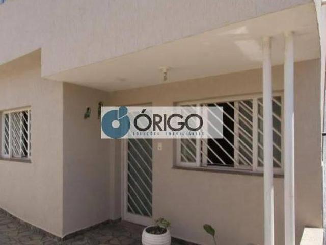 Excelente Casa de 360m² Fonte Grande 5 Vagas Livres e Potencial de Renda