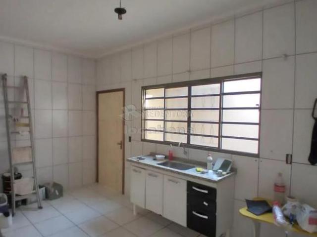 Excelente casa de 3 dormitórios para venda ou locação no Parque das Aroeiras II