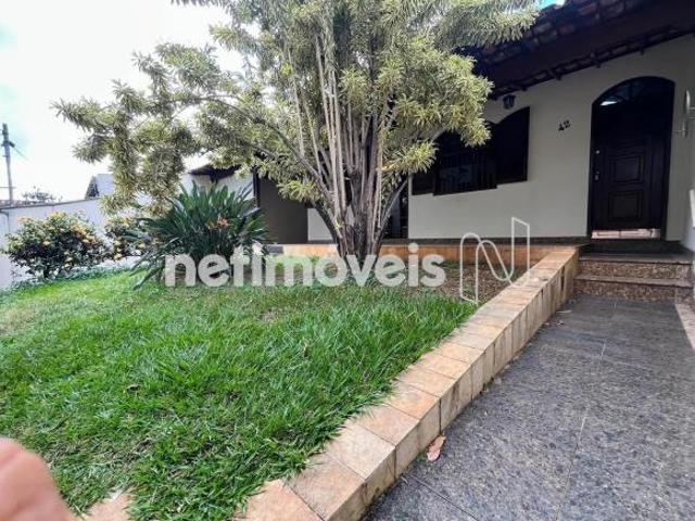Excelente casa de 3 quartos à venda no Alipio de Melo!