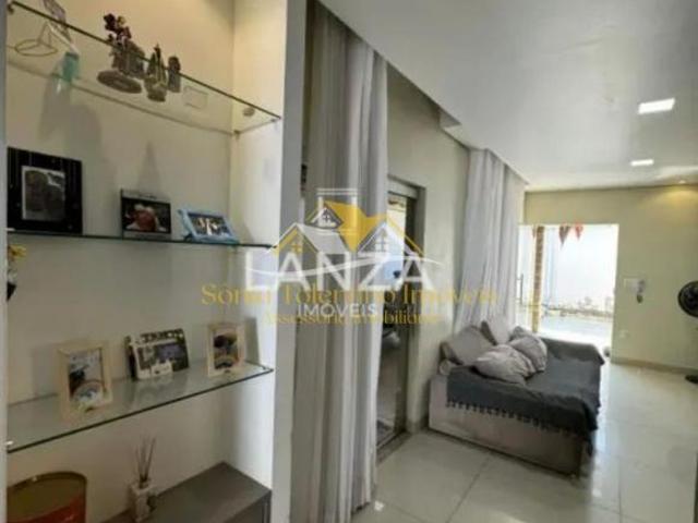 Excelente casa de alto padrão