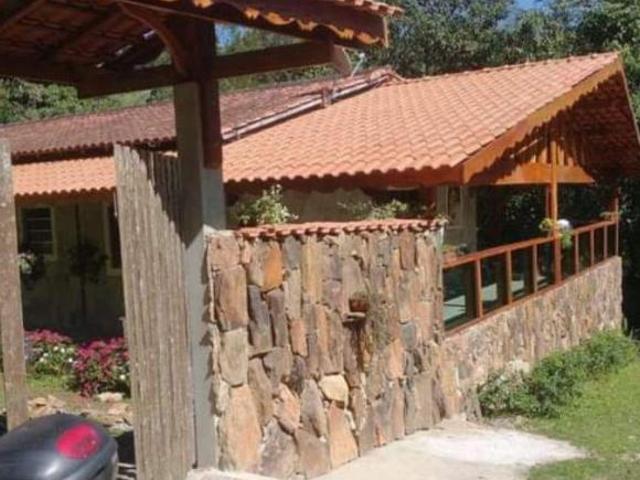 EXCELENTE CASA DE CAMPO EM ITAPECERICA DA SERRA