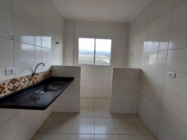 EXCELENTE CASA DE CONDOMÍNIO COM 2 DORMITÓRIOS NO BAIRRO PARQUE DAS AMÉRICAS EM PRAIA GRANDE!